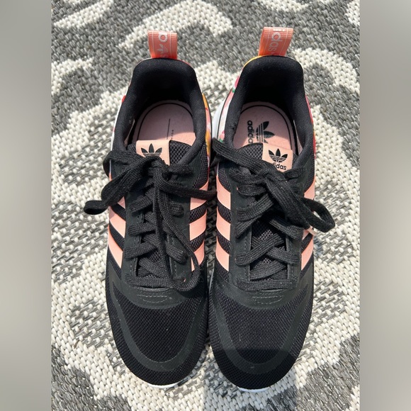 adidas | Shoes | Adidas Girls Her Studio London Sneakers | Poshmark